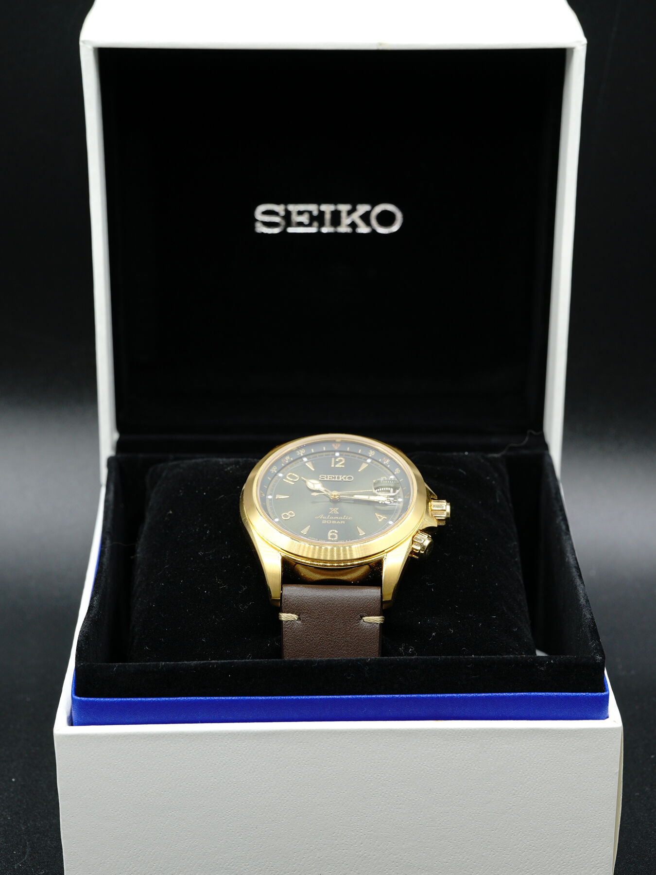 Seiko Prospex Alpinist SPB210 - Exquisite Timepieces