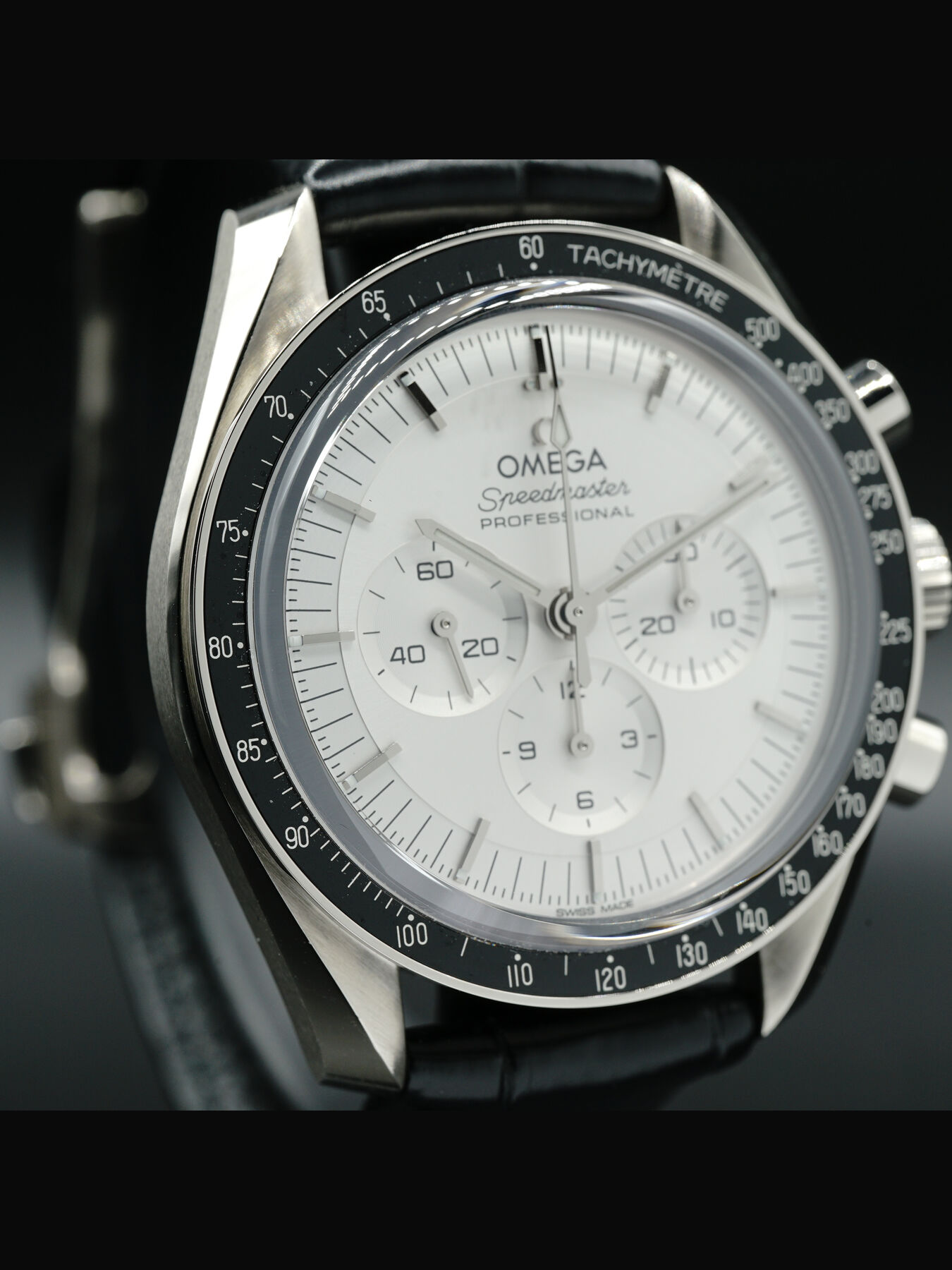 Omega Speedmaster Canopus Gold 310.63.42.50.02.001 - Exquisite Timepieces