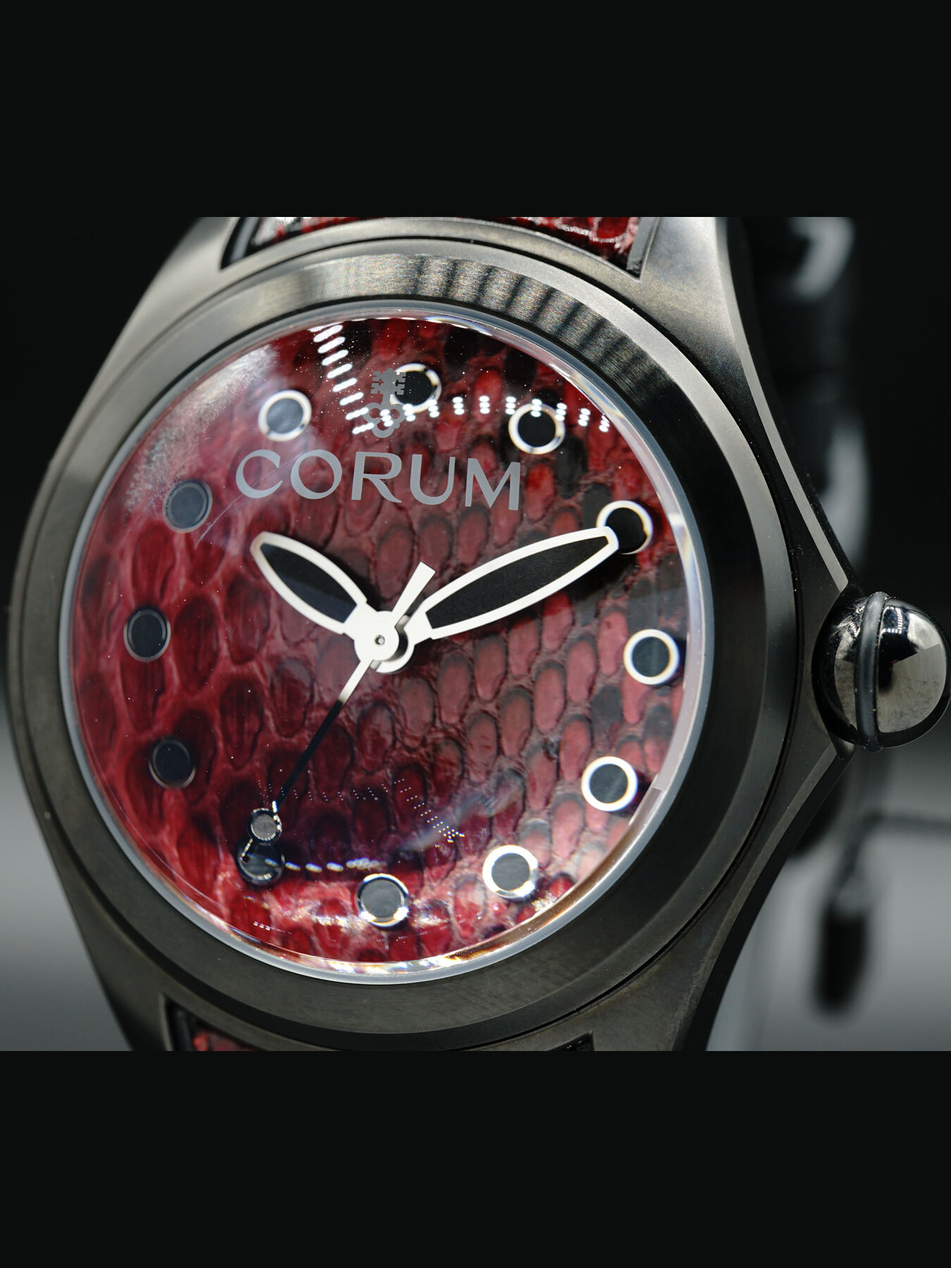 Corum Art Red Bubble Python Limited Edition L08202981 - Exquisite ...