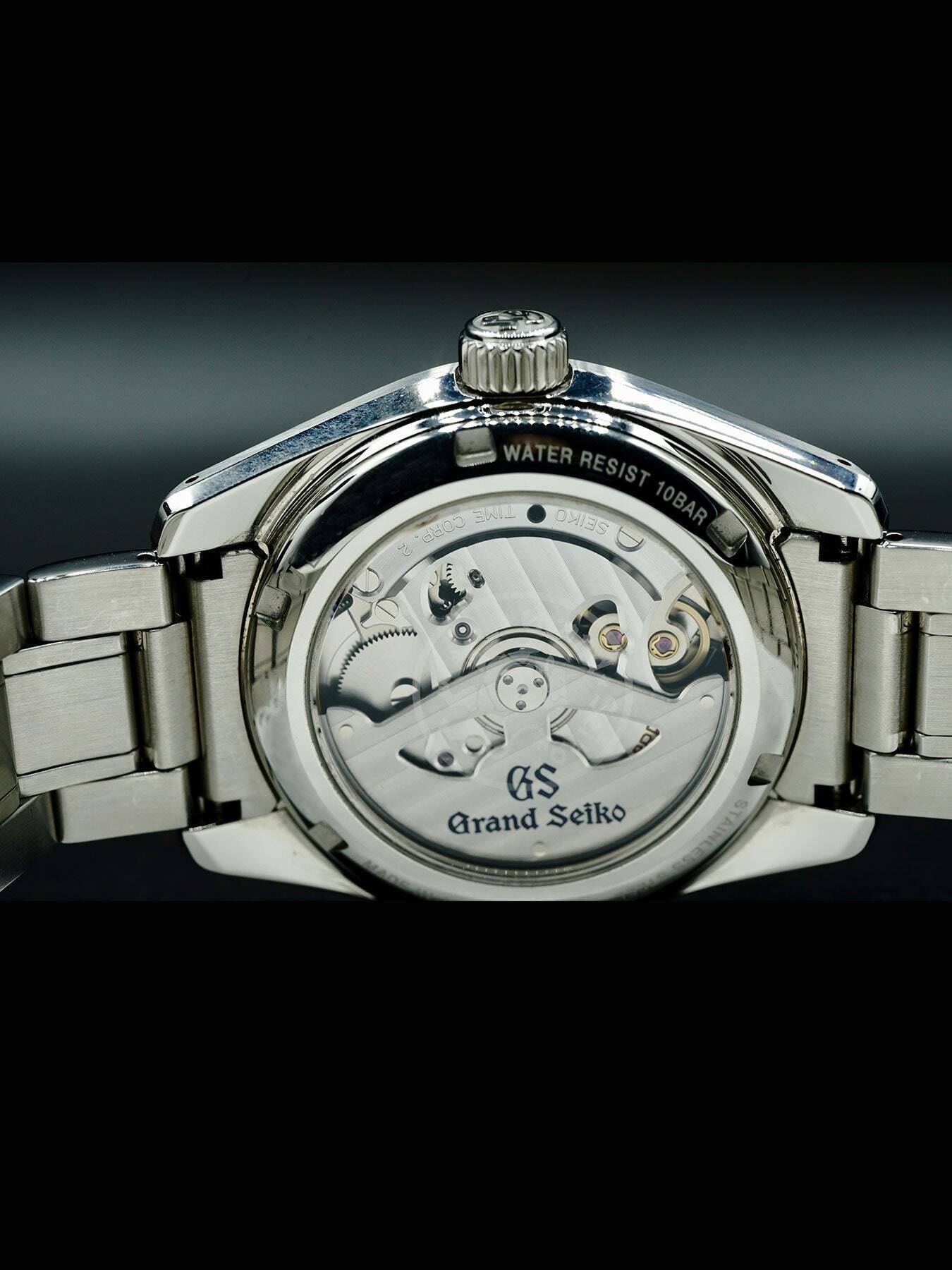 Grand Seiko SBGA373 - Exquisite Timepieces