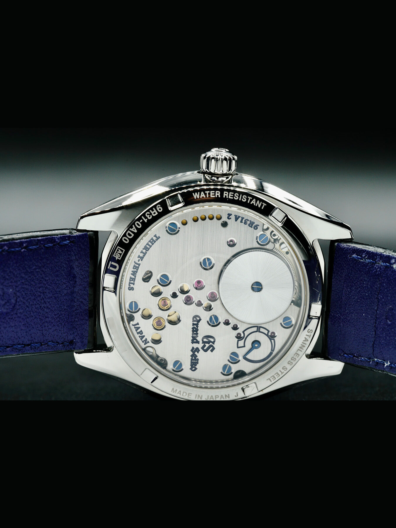 Grand Seiko SBGY007 - Exquisite Timepieces