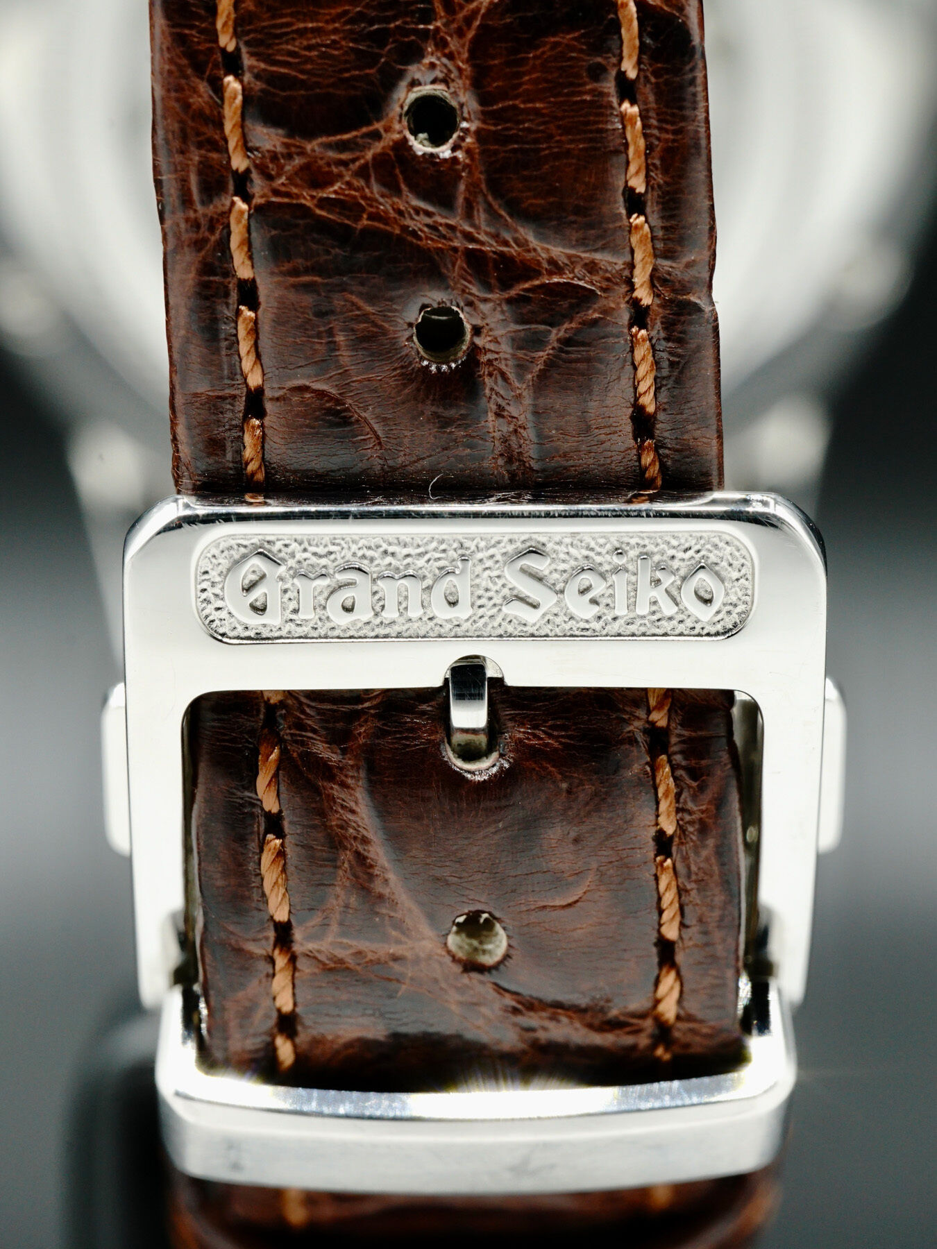 Grand Seiko Automatic GMT SBGM221 - Exquisite Timepieces