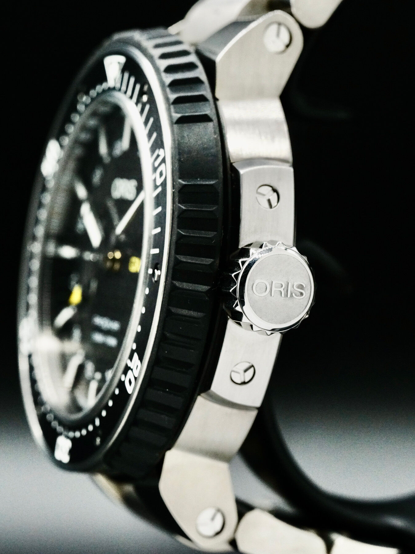 Oris 01 748 7748 7154 Prodiver GMT - Exquisite Timepieces