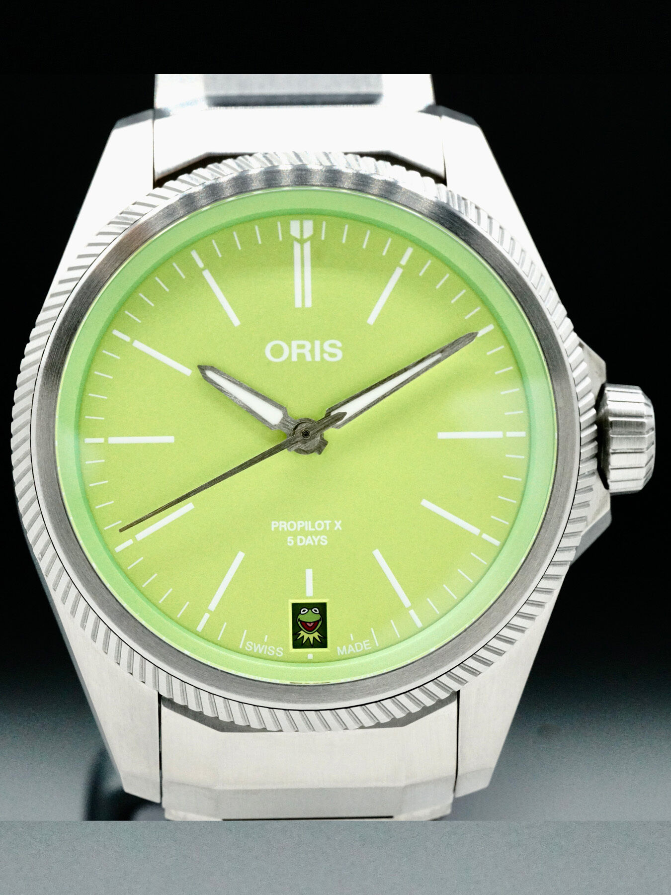 Oris 01 400 7778 7157-Set ProPilot X Kermit Edition - Exquisite Timepieces