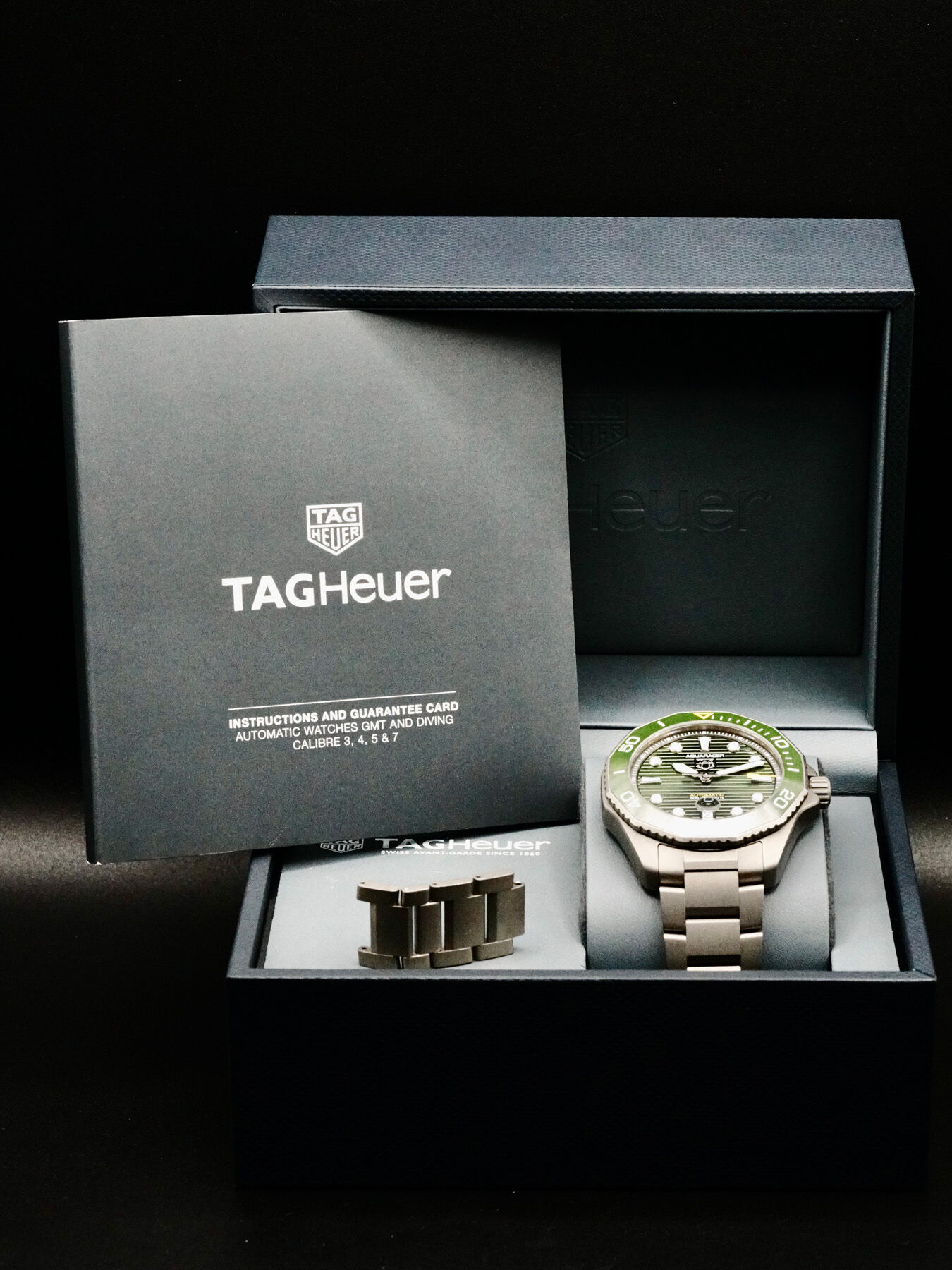 Tag Heuer WBP208B.BF0631 Aquaracer Professional 300 - Exquisite Timepieces