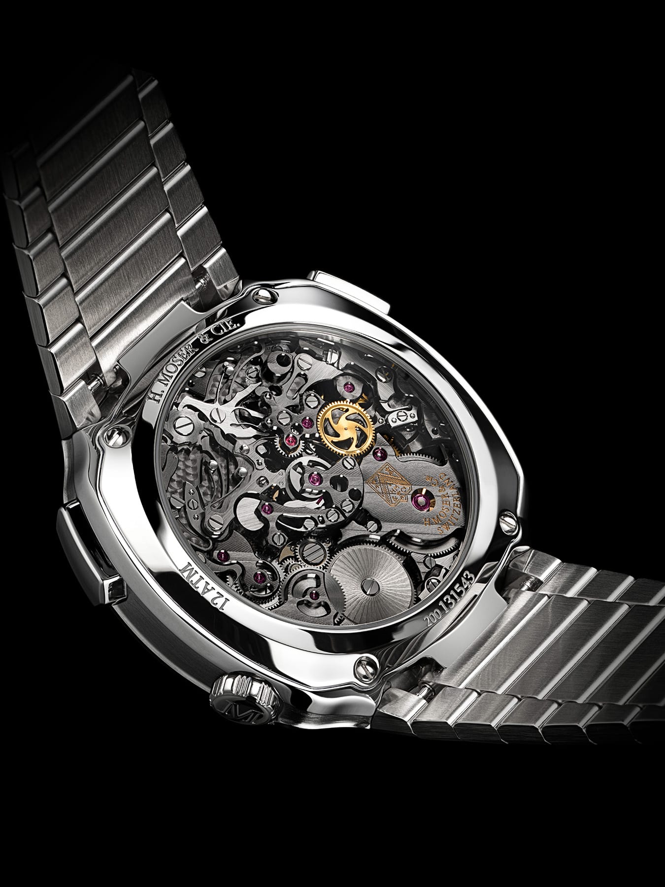 H. Moser & Cie. 6907-1205 Streamliner Flyback Chronograph Green Fumé ...