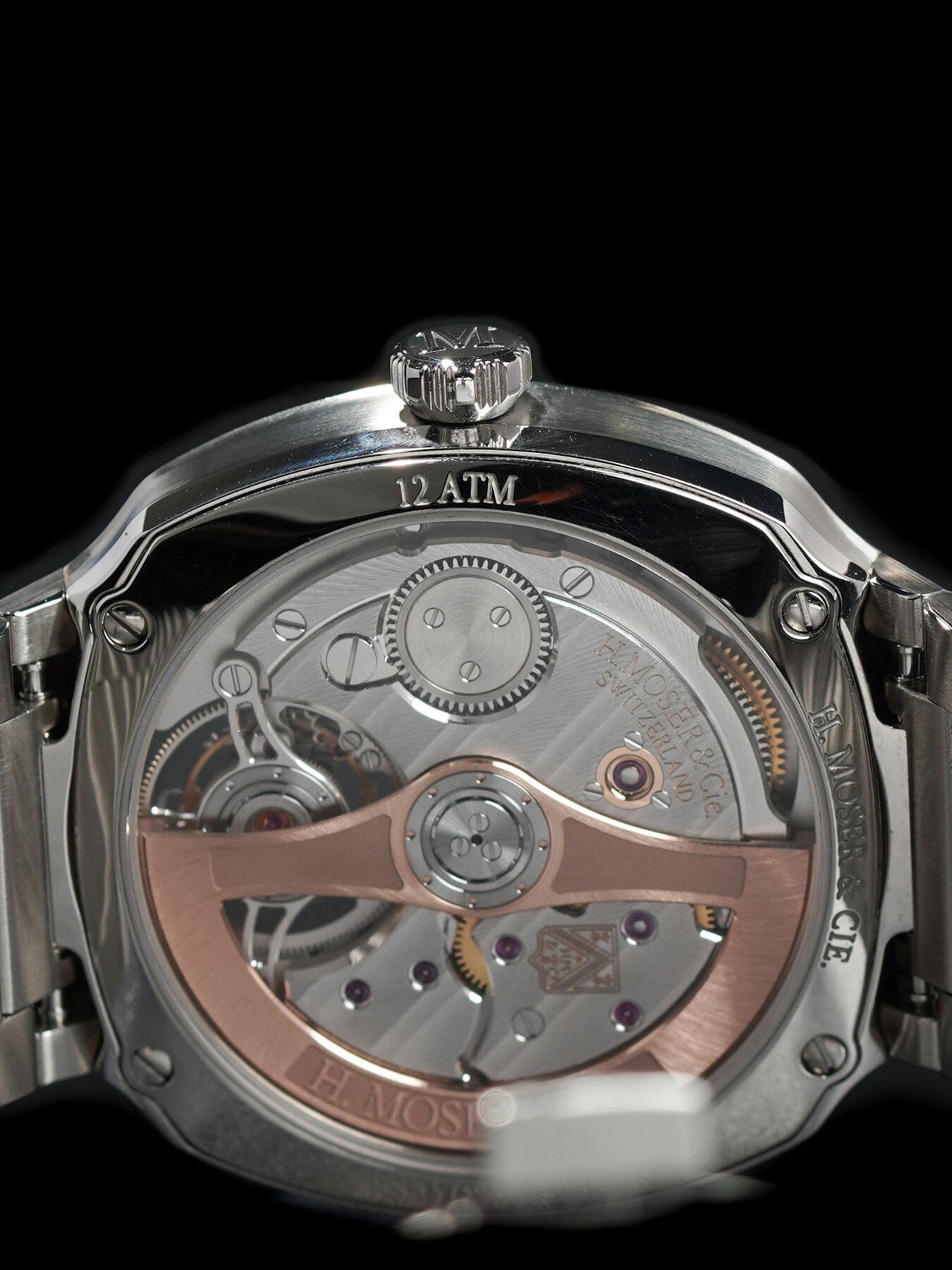 H. Moser & Cie. Streamliner Tourbillion Rainbow Sapphire 6804-1201