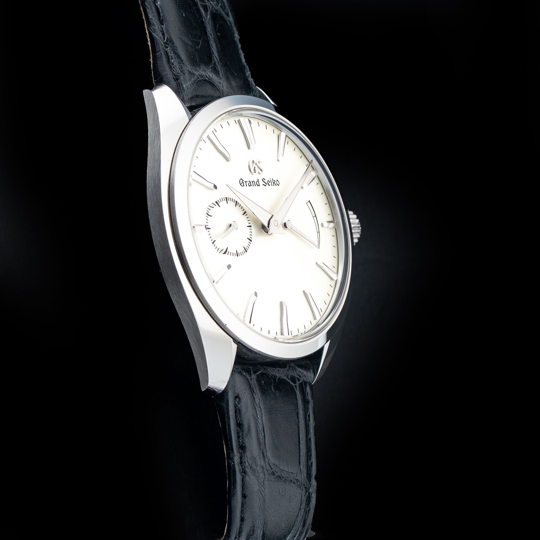 Grand Seiko SBGK007 - Exquisite Timepieces
